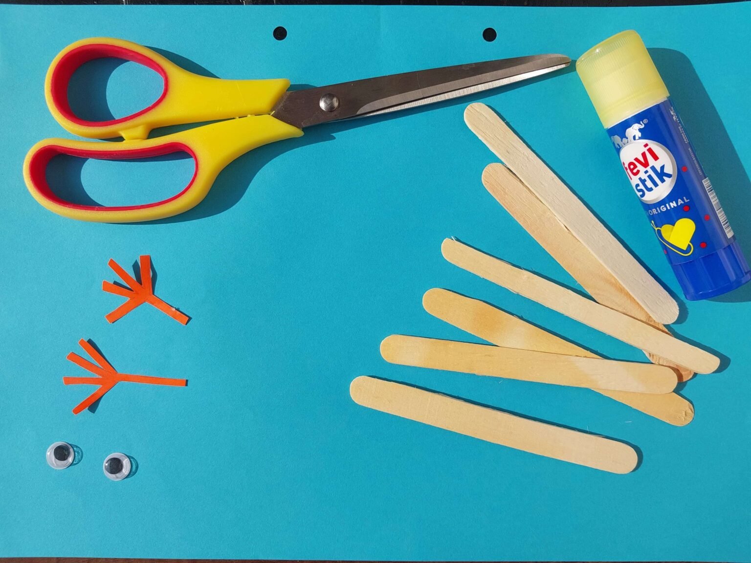 Easy Popsicle Stick Chick Craft for Kids - Ak Pal Kitchen