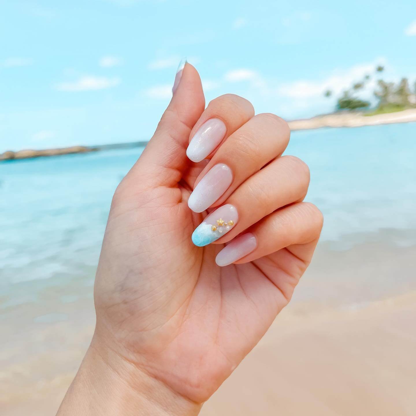 31 Best Beach Nails - Ak Pal Kitchen