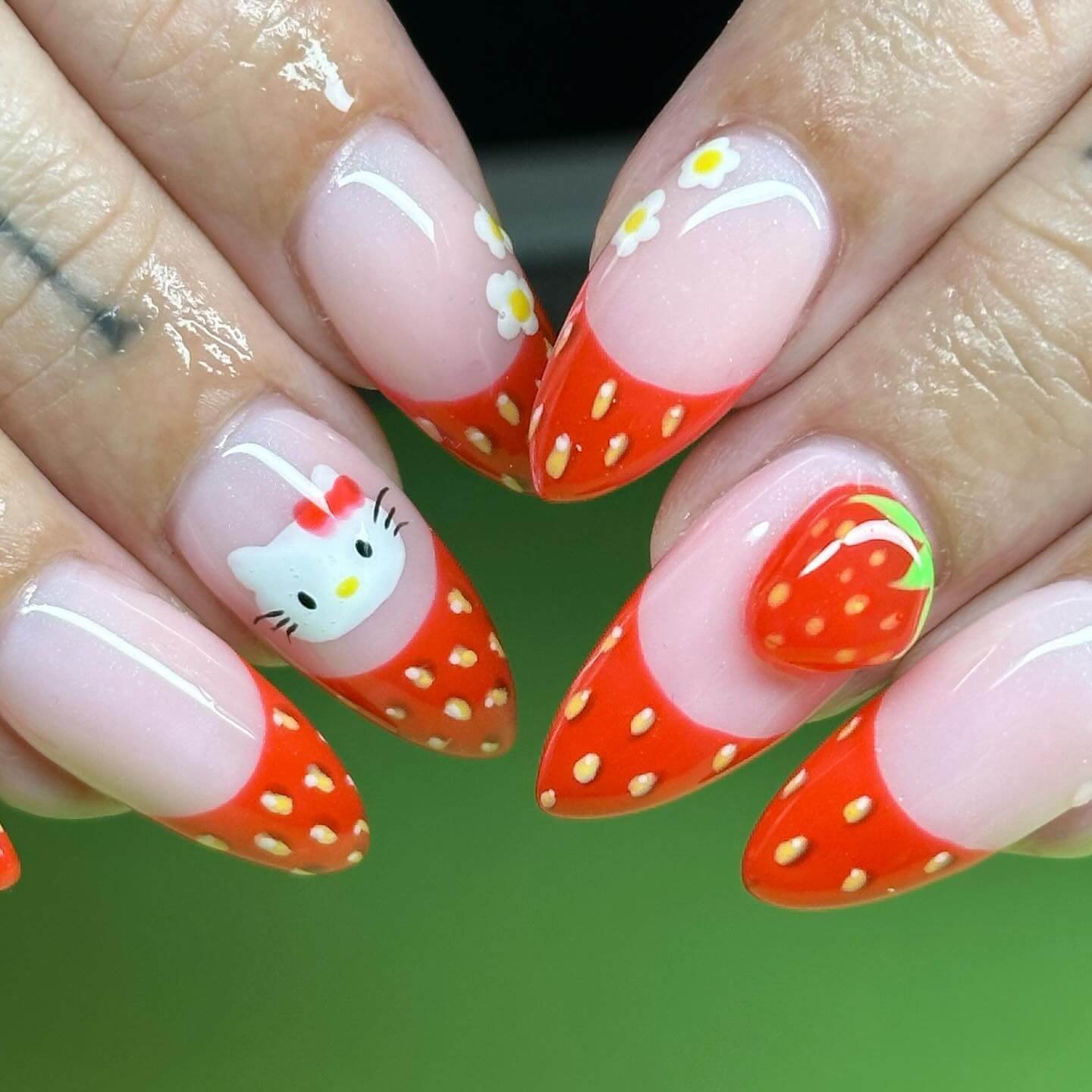 31 Elegant Strawberry Nails - Ak Pal Kitchen