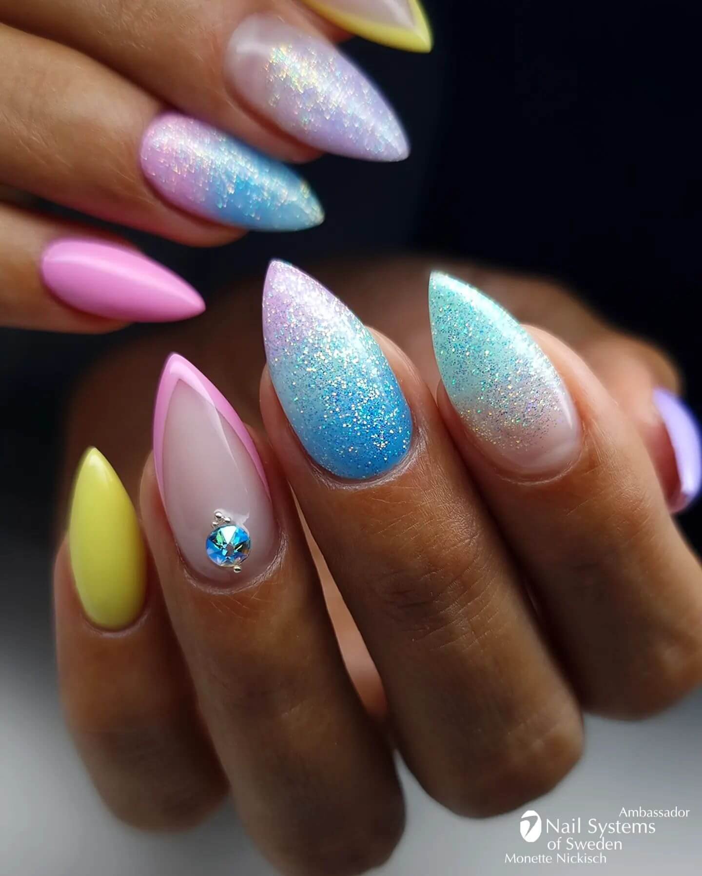31 Fun Candy Nails - Ak Pal Kitchen