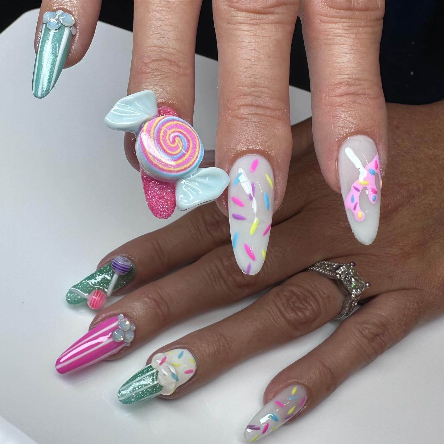 31 Fun Candy Nails - Ak Pal Kitchen