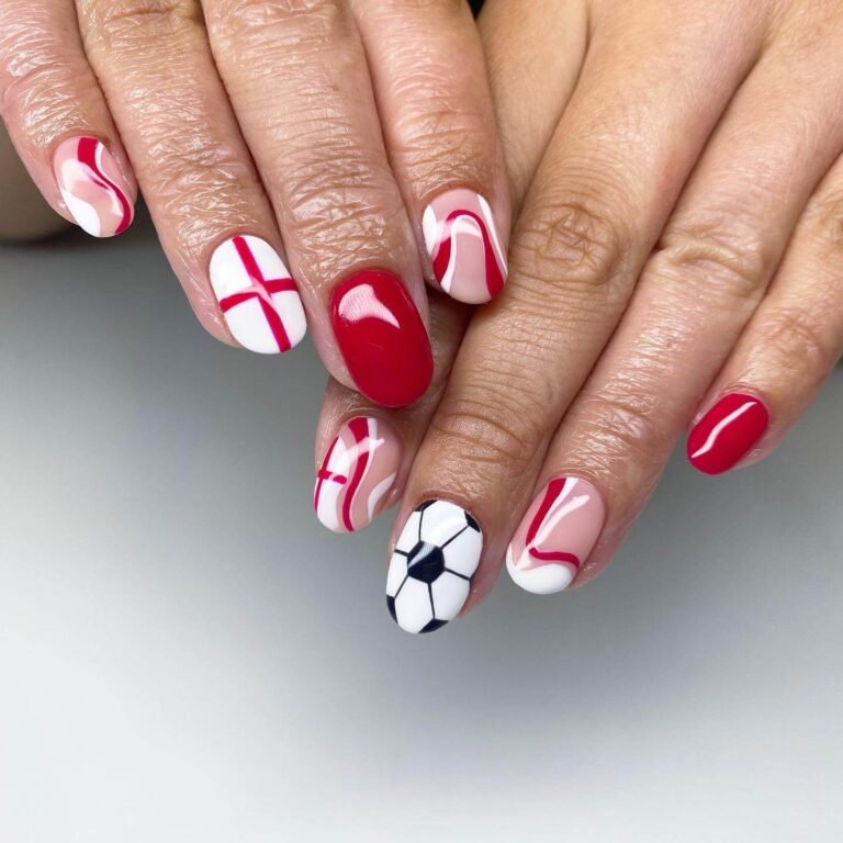 31 Trendy Football Nails - Ak Pal Kitchen