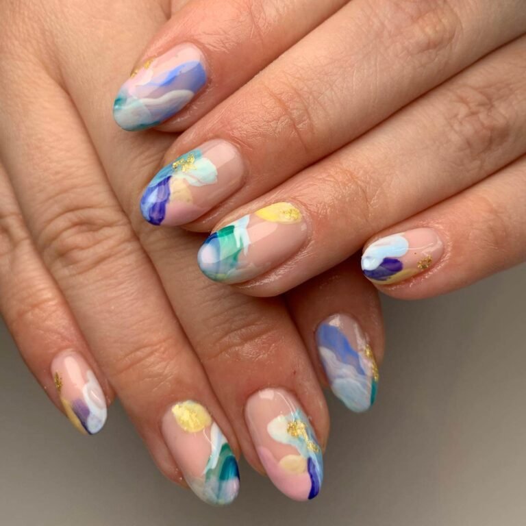 31 Trending Abstract Nail Art Designs - Ak Pal Kitchen