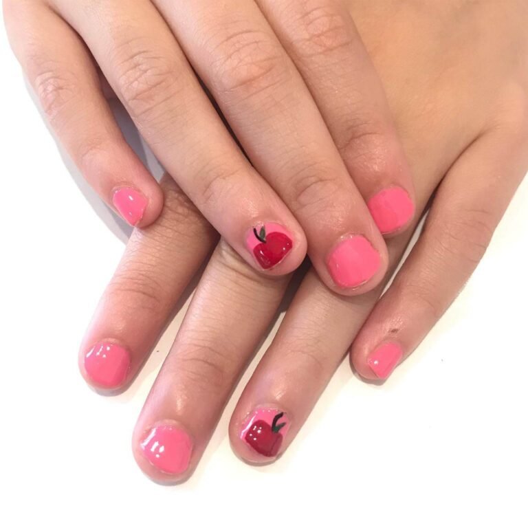 21 Cute Apple Nails - Ak Pal Kitchen
