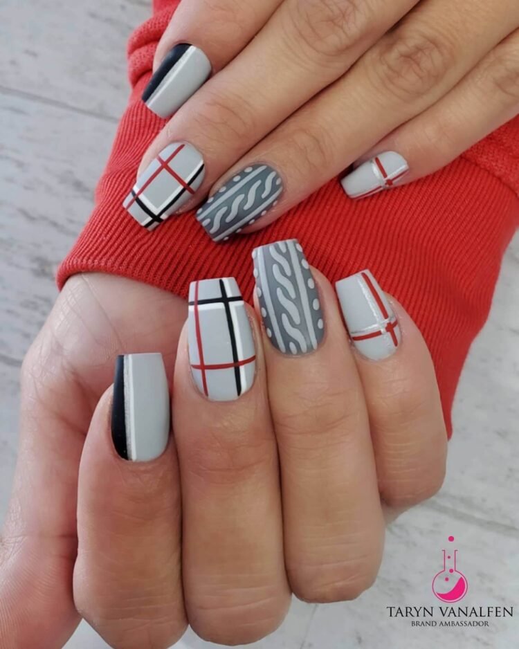 31 Stunning Sweater Nails - Ak Pal Kitchen