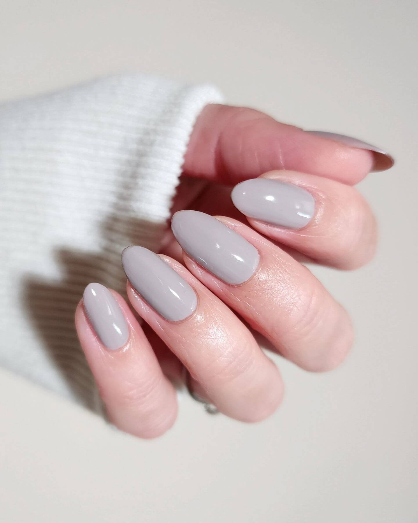 31 Elegant Neutral Nails - Ak Pal Kitchen