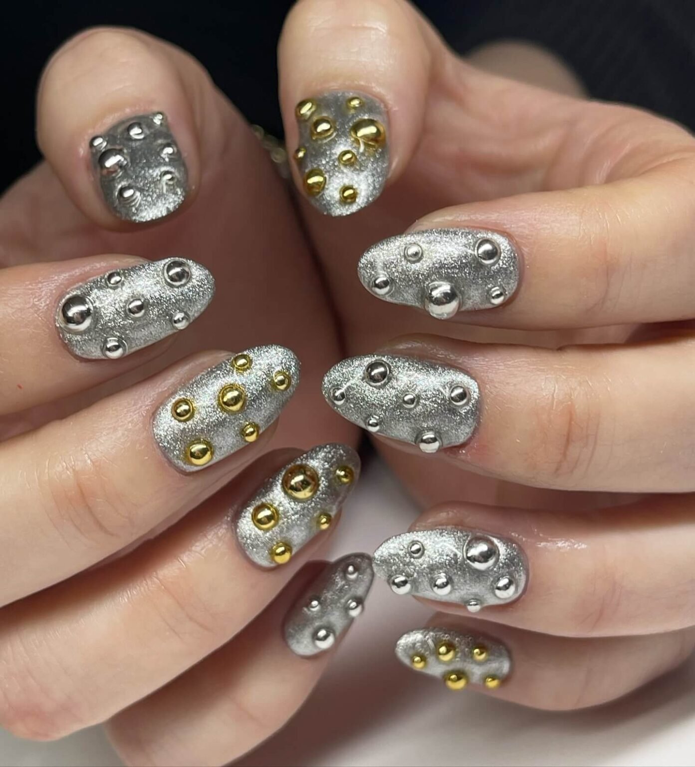 31 Stunning Silver Nails - Ak Pal Kitchen
