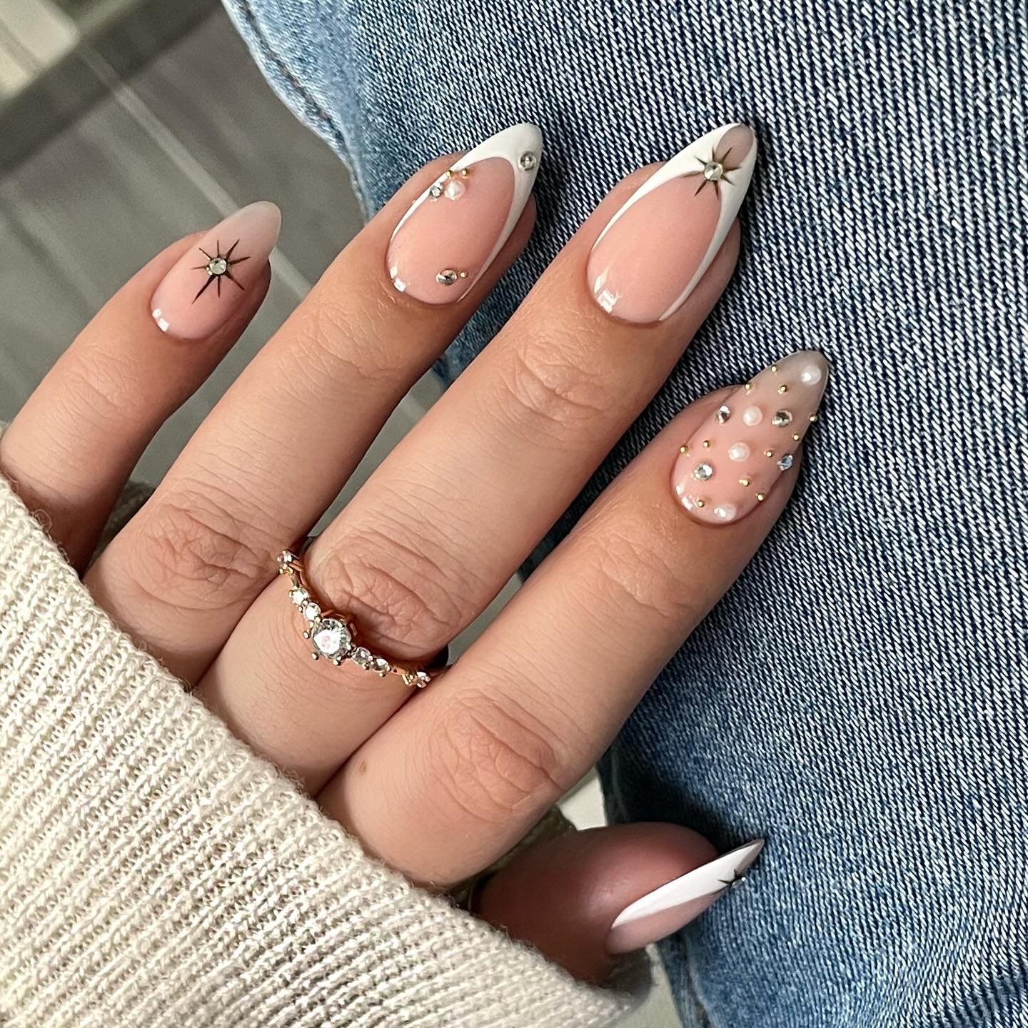 151 Gorgeous Almond Nails - Ak Pal Kitchen