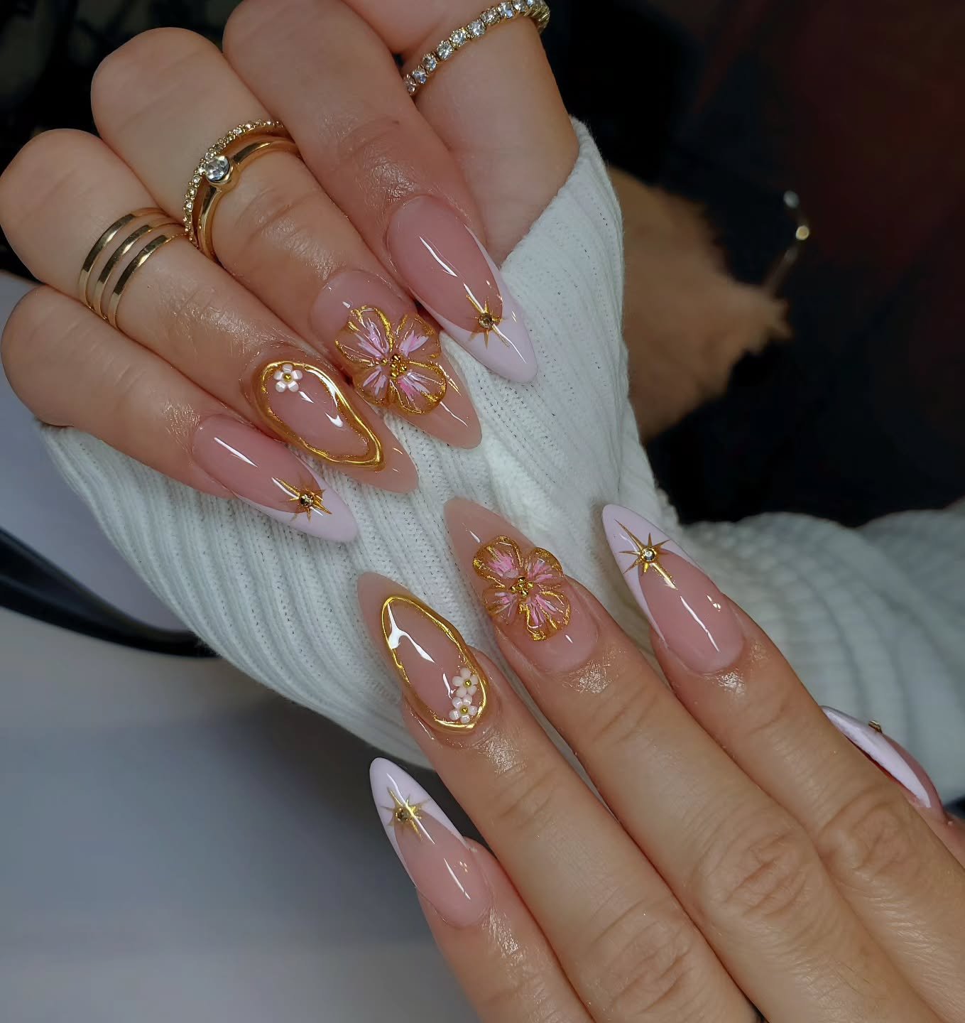 151 Gorgeous Almond Nails - Ak Pal Kitchen