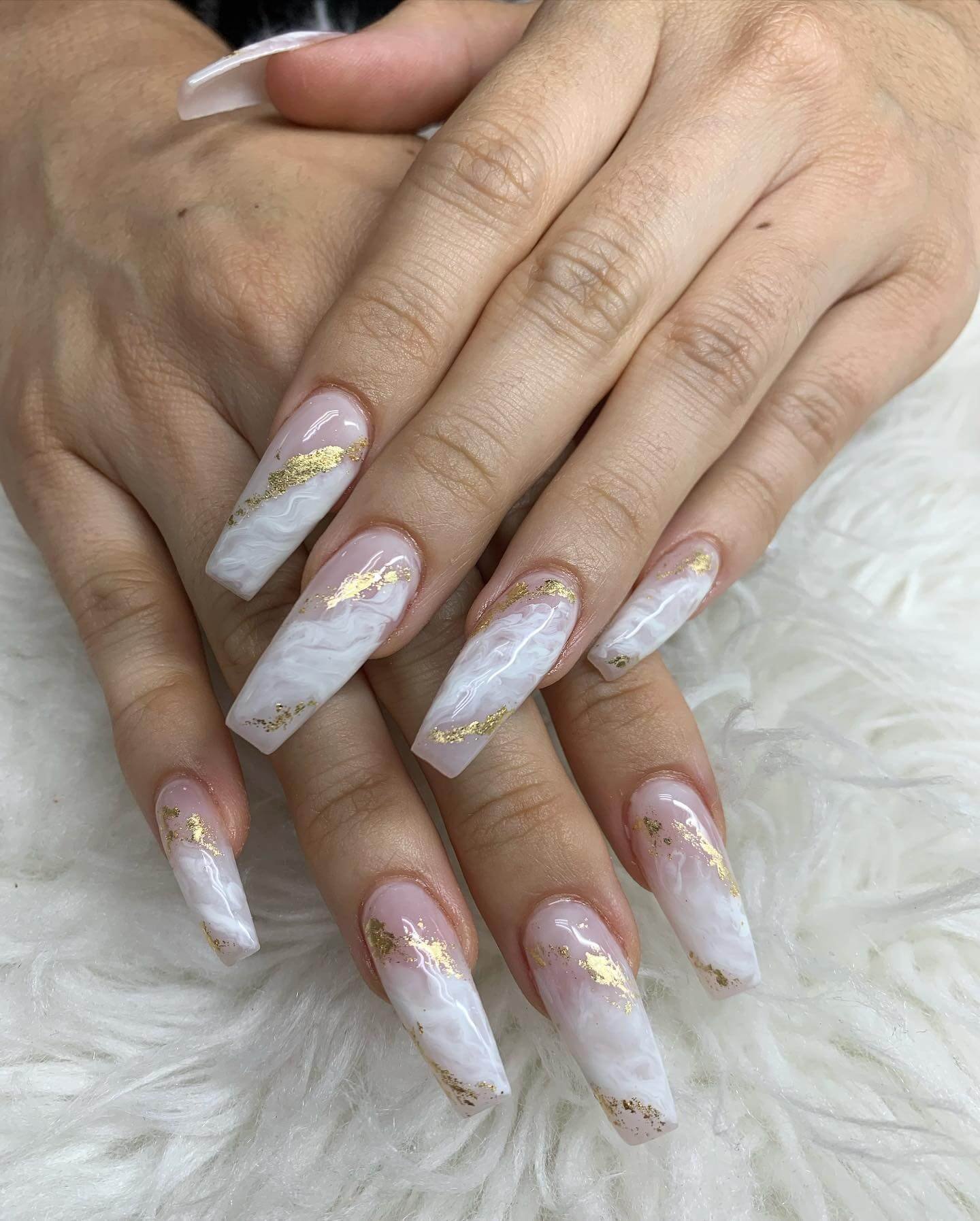 31 Elegant White Nails - Ak Pal Kitchen